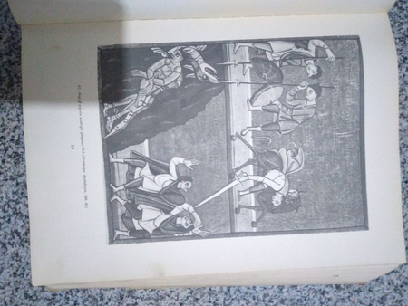 Продается книга историческая