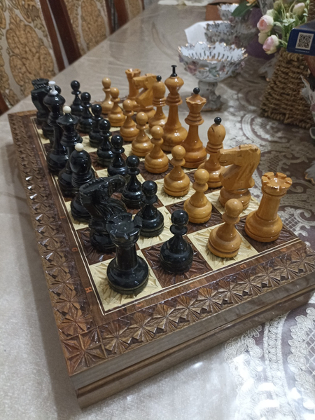 Шахматы и нарды игровые