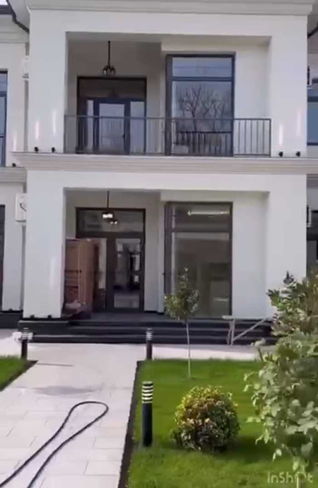 Продается Евро дом Ориентир: Максим Горький  700м2