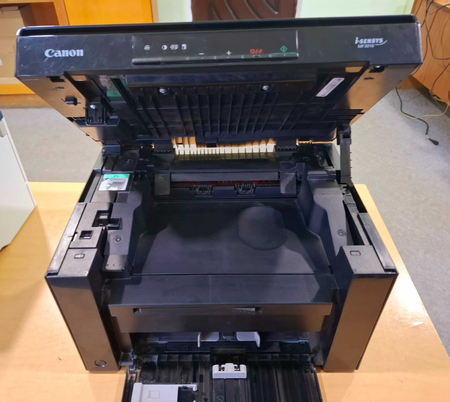 Canon MF 3010 3в1