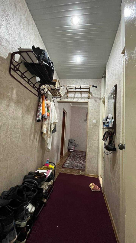 Юнусабад-11 квартал,  2в 3/4/4, Мегапланет 50 м², среднее состояние