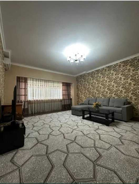 Срочно сдается 2/3/9 квартира 70 м² на Ц1  Ор-р: Гостиница Тата  (ХМЕ)