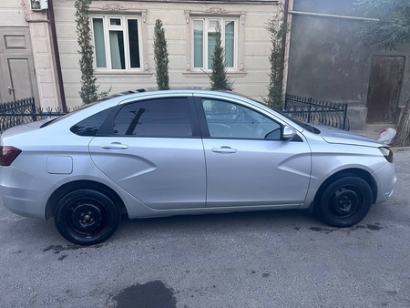 Lada Vesta 1.6 Comfort + 160 000 km