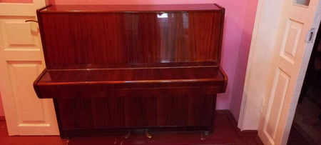 Pianino Lastochka