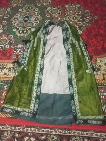 Паранжи кадимги холати яхши сотилади.