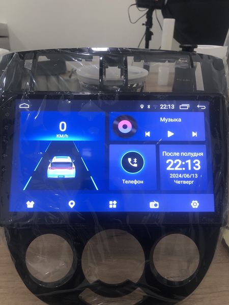 Tesla Manitor GM moshinalariga
