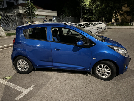 Продаётся шикарный автомобиль Chevrolet Spark