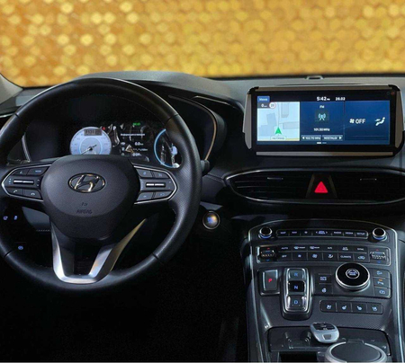 Продаётся автомобиль Hyundai Santa Fe 2021 г.в. цвет чёрный, 2.5л фулл