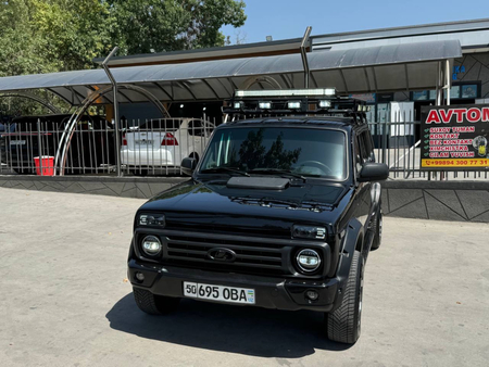 Lada 4x4 sotiladi
