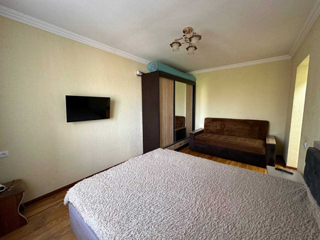 Аренда. Уютная 1 комнатная 30м2, Лисунова, Зайти и Жить!