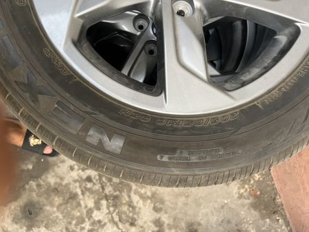 R16 Kia deska balon holati alo aybi yuq
