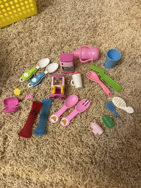 Игрушки из киндера и другие коллекции