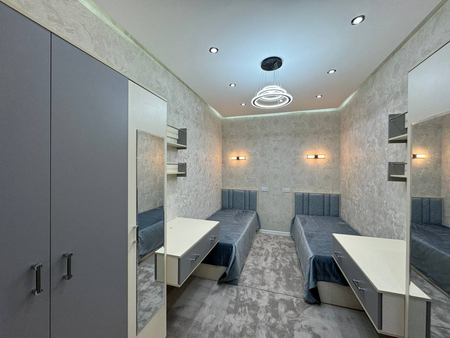 Продаю 3х ком.Люкс.кв. новостройка 92м2 4-этаж с лифтом Вокзал