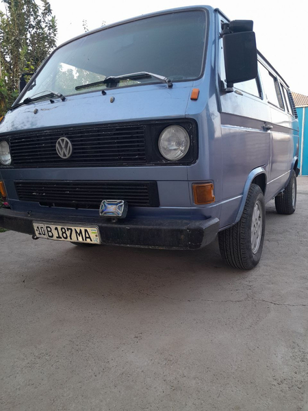 Volkswagen микро автобус сотилади срочна