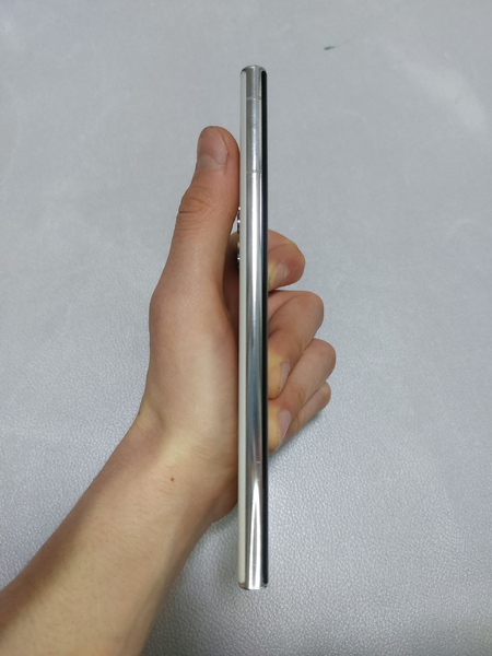 Samsung S22 Ultra 256Gb KHA