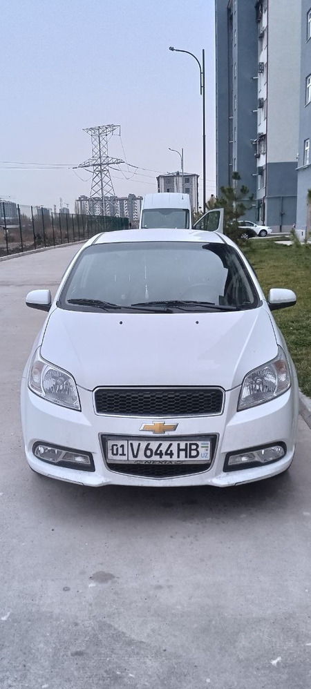 Nexia 3 oq rang 2-pozitsiya probeg 123 ming.