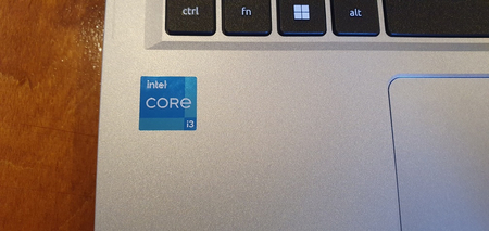 Core i3-N305 13th GEN (13-avlod) 256GB NVME SSD, 8GB DDR5 !