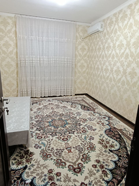 Продается квартира сергили 5 а худуд 2 ком 2 етаж 53000