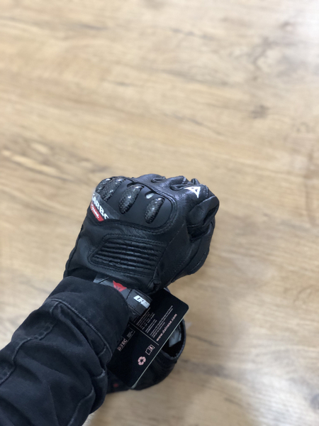 Мотоперчатки Dainese