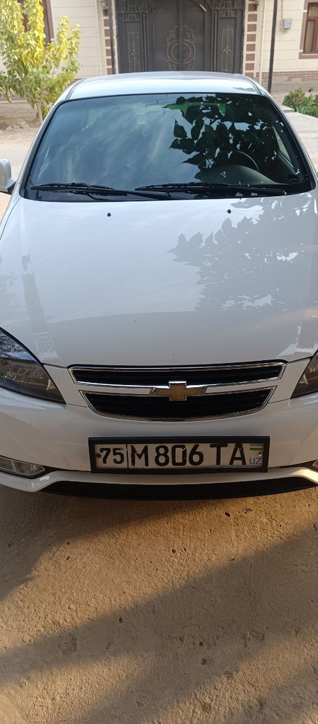 Gentra 2  2022yil metan bor
