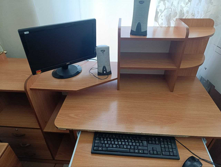 Компьютерный стол