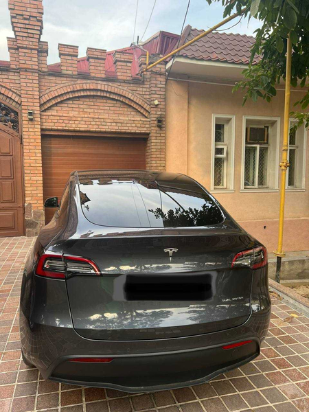 Tesla Model Y Американка dual motor