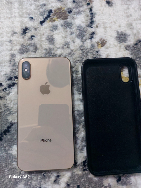 Iphone x s sotiladi 200$