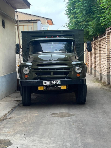 Zil130 srochni sotiladi pul zaril bomasa sotilmasidi