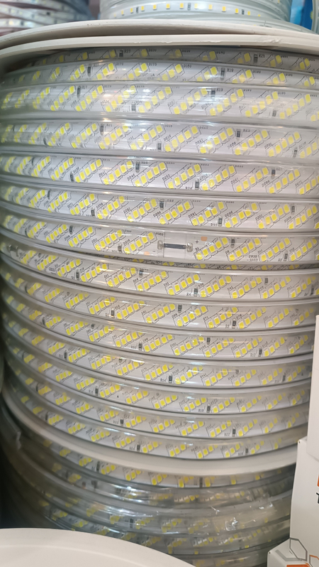 LED lenta  podsvetka metraj