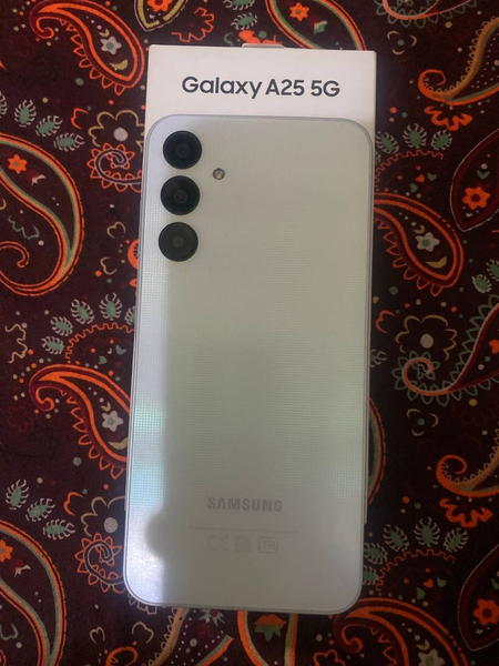 Samsung A25 5G srochni sotiladi