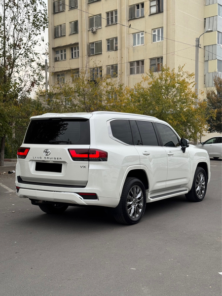 Tayota Land Cruiser 300 4.0L