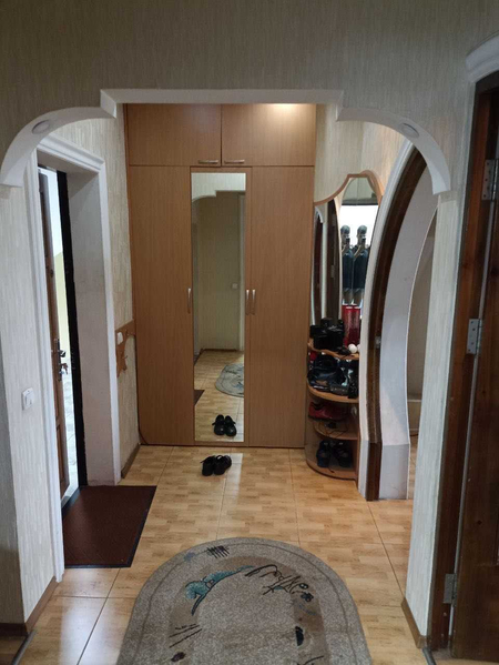 Продаётся 3/4/9 квартира на БИЙ