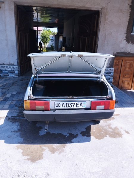 Лада 2199, 1500 у.е ,год  выпуска 1995