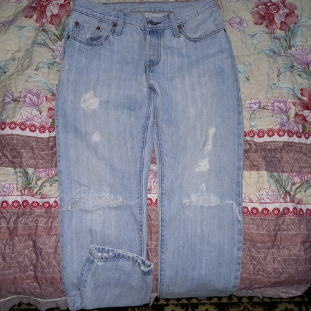 Джинсы рванки светло-голубые Levi's