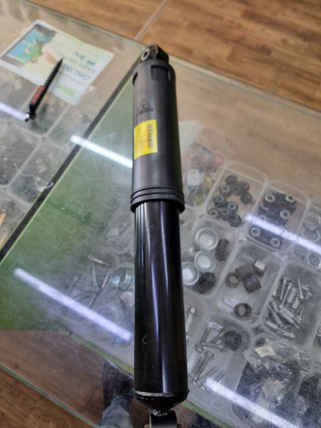 Captiva GM orginal amartizator sotiladi