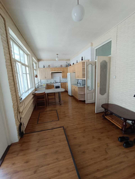 Сдам Дом под ОФИС, 4 сотки, Гостиница Россия, метро Ойбек, ЦЕНТР