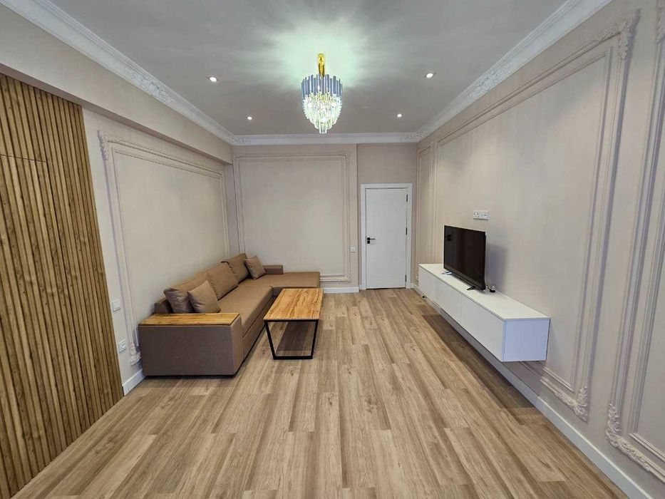 3 xonali 95m² 7-qavat sotiladi