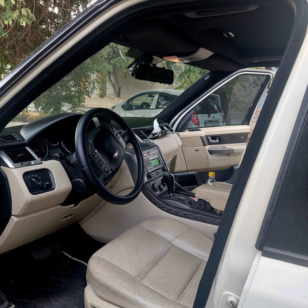 Rengi Rover sotiladi ideal