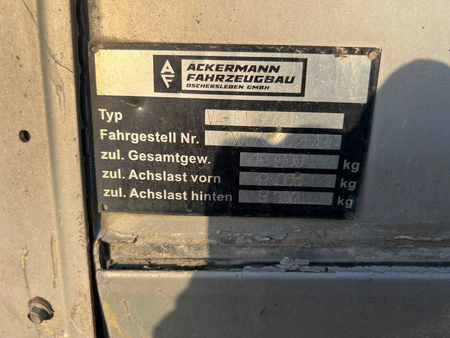 прицеп сотилади тезда