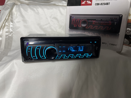 Pioneer magnitafon yangi blutus usb felshka aux radio ovoz zor 63li