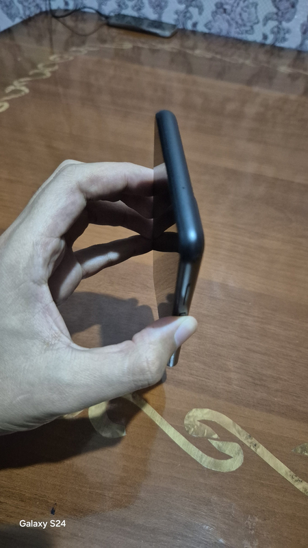 Samsung Galaxy A12 sotiladi