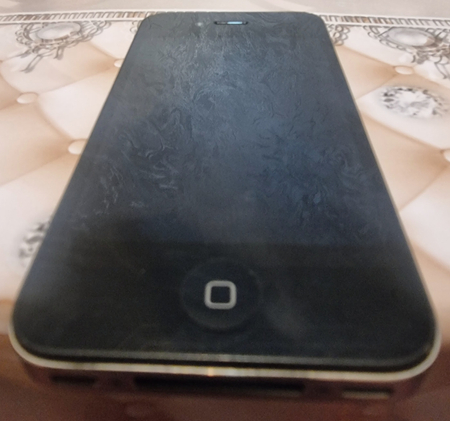 Iphone 4s Ideal xolatda sotiladi