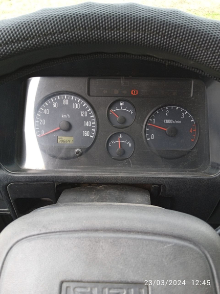 Gurzovoy isuzu sotiladi