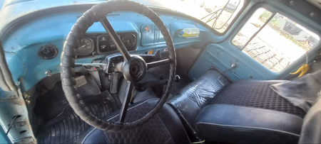 Zil 130 samasval ural mator