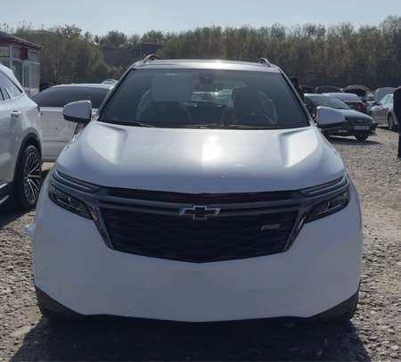 Equinox full gibrid Rs yangi