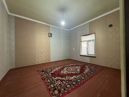 6 sotiqli tayyor hovli sotiladi.