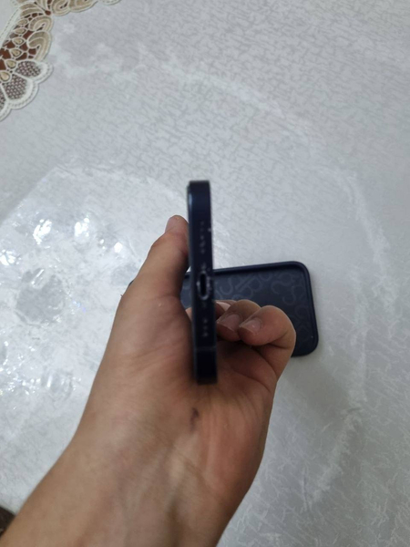 iPhone 12 идиалний