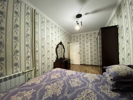 Продается квартира Французский тип  2/2/8 Яккасарай (J3075 )