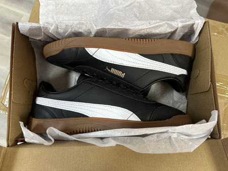 PUMA mens Club 5v5 US7.5