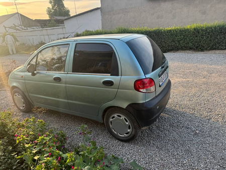 Matez metani bor